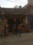 Haris Superstore (Rasheed Pura Road No:20), market  Lahor'dan