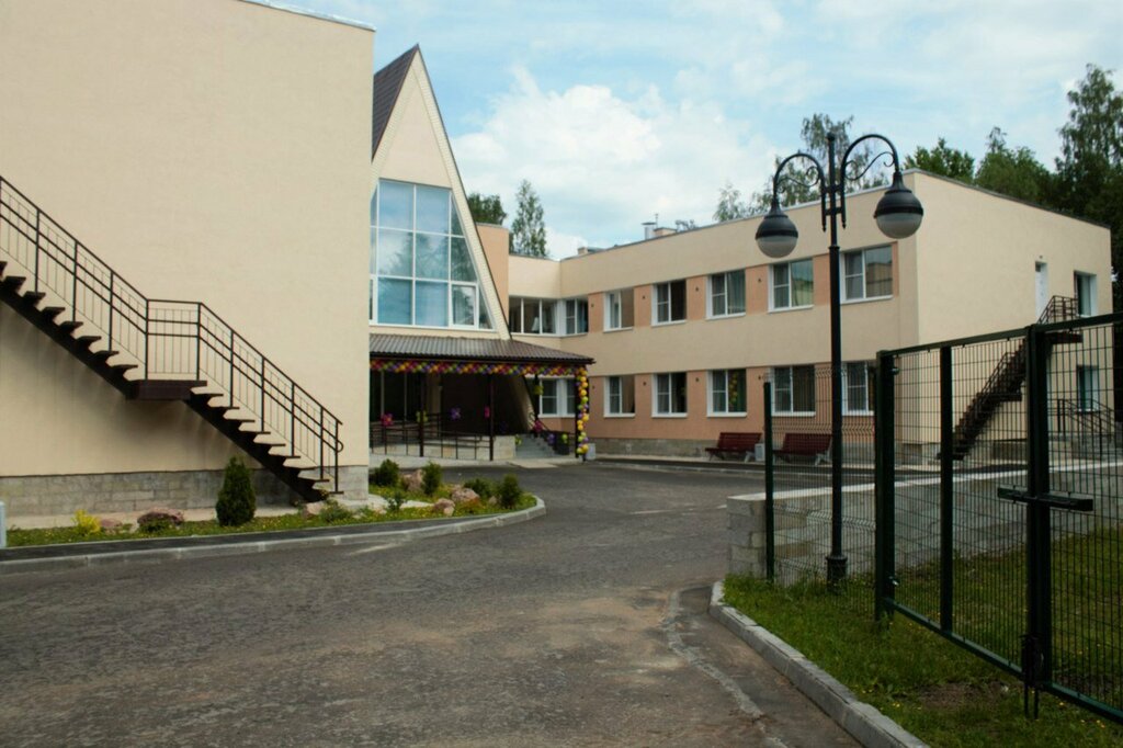 Çocuk esirgeme kurumu Дом-интернат для детей с отклонениями в умственном развитии № 3, Saint‑Petersburg, foto