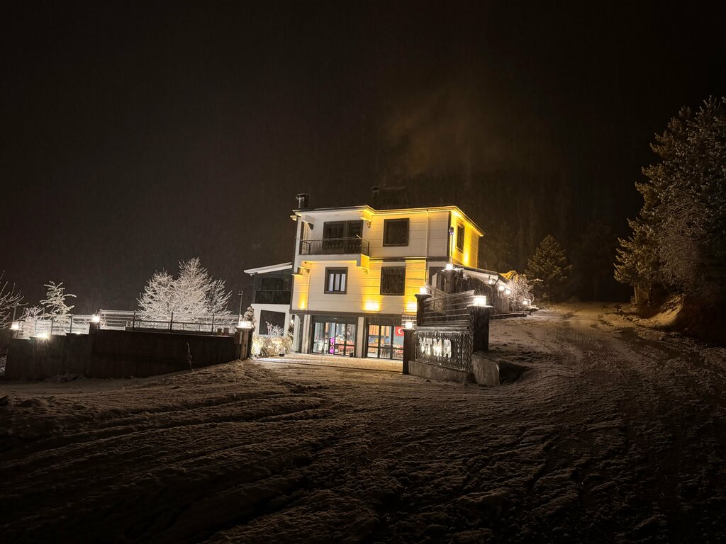 Cami Aşağı Kayı Köyü Cami, Tosya, foto