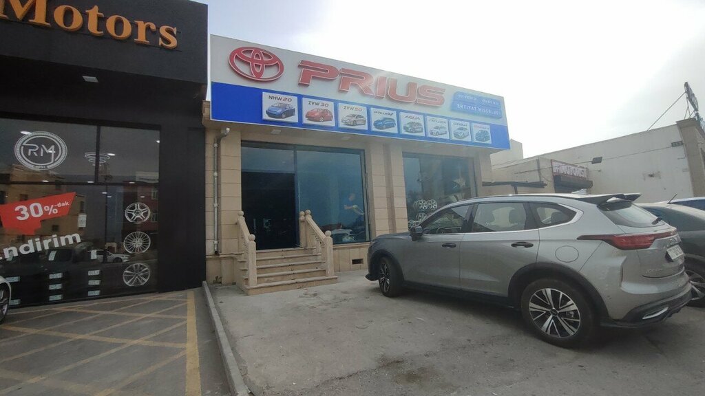 Otomobil yedek parçaları Prius, Bakü, foto