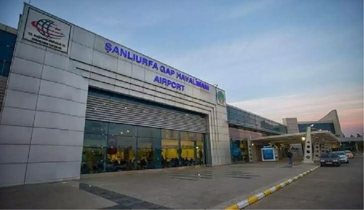 Havaalanları Şanlıurfa Gap Havalimanı, Karaköprü, foto