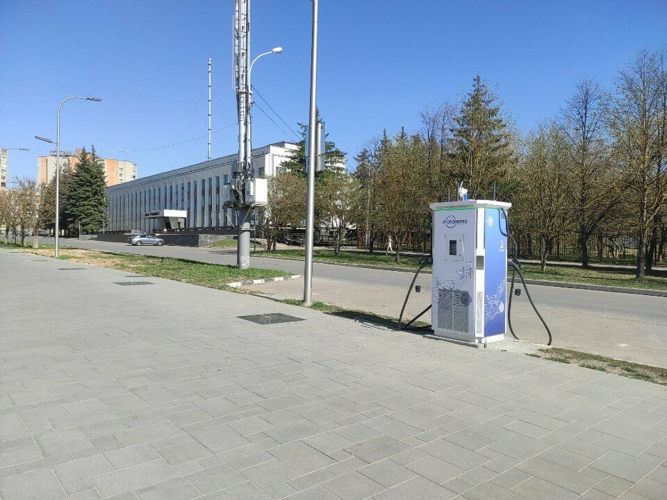 Elektrikli oto şarj istasyonları AtomEnergo, Obninsk, foto