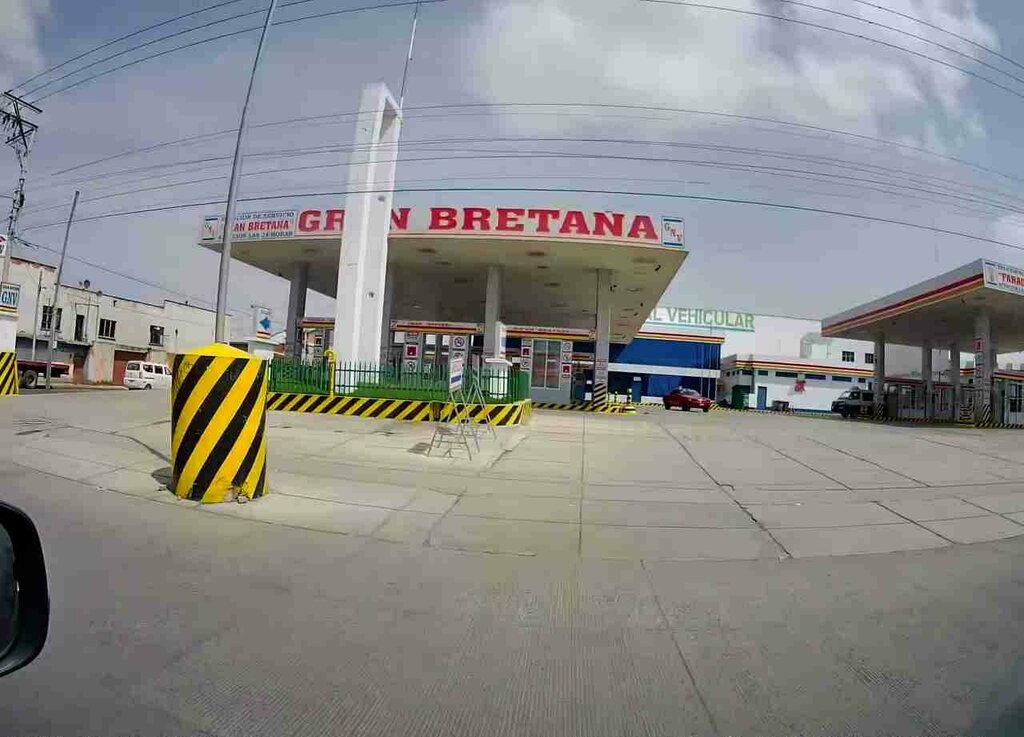 Benzin istasyonu Great Britain, El Alto, foto