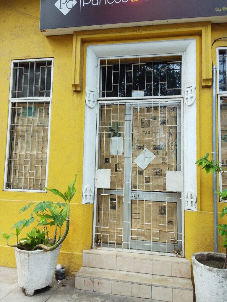 Ekmek fırını Pancos E Garadinas, Loanda, foto