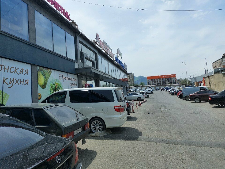 Giyim mağazası Мега центр, Makhachkala, foto
