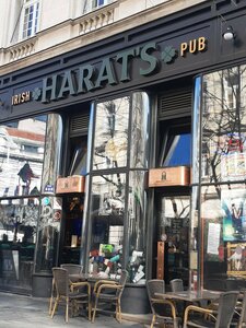 Harat’s pub (Kralja Petra Street No:18, Belgrade), bar  Belgrad'dan
