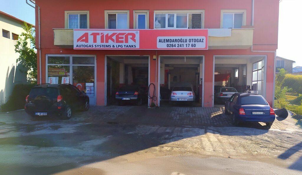 Otomobil servisi Alemdaroğlu Oto Dönüşüm, Erenler, foto