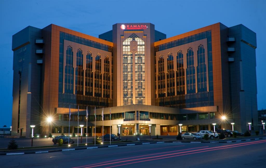 Otel Ramada Plaza Gence, Gence, foto