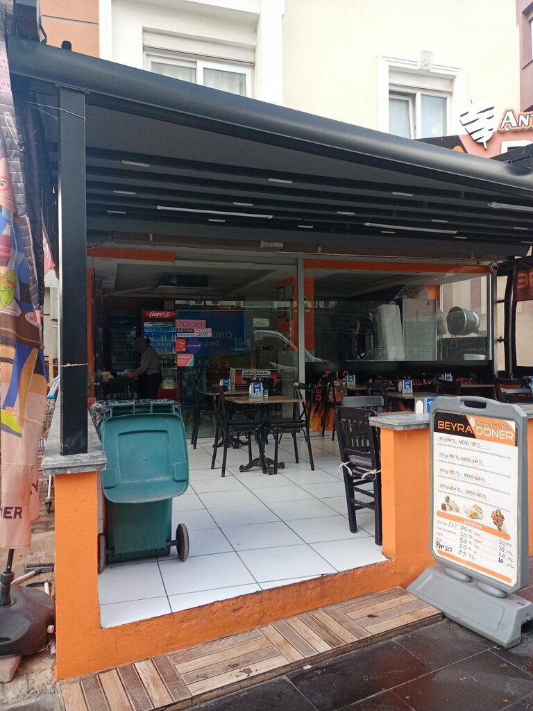Fast food Beyra, Antalya, foto