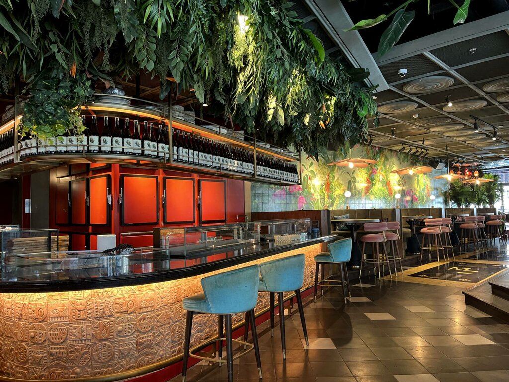 Mobilya fabrikaları FlorenStyle, custom italian furniture shop, Dubai, foto