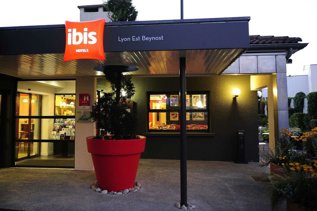 Otel ibis Lyon Est Beynost A42, , foto