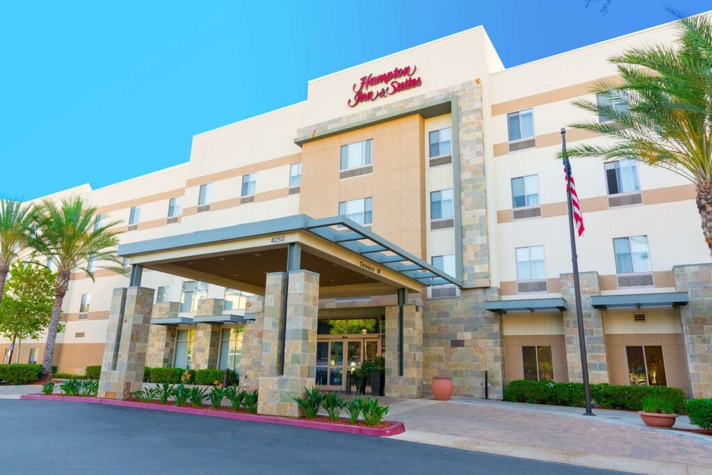 Otel Hampton Inn & Suites Riverside/Corona East, Riverside, foto