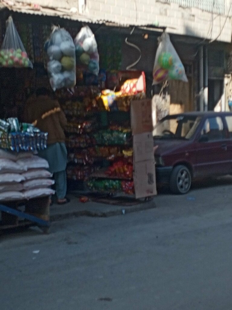 Mini-market Umer General Store, Rawalpindi, foto