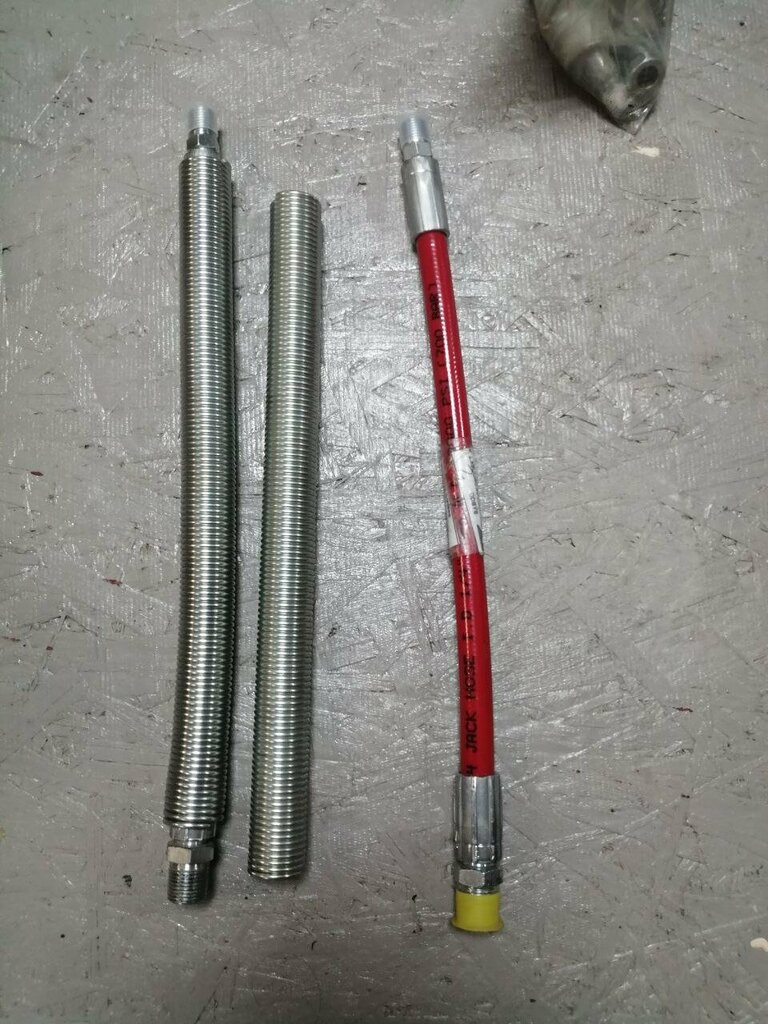 Kollar ve hortumlar РВД Сервис, Novokubansk, foto