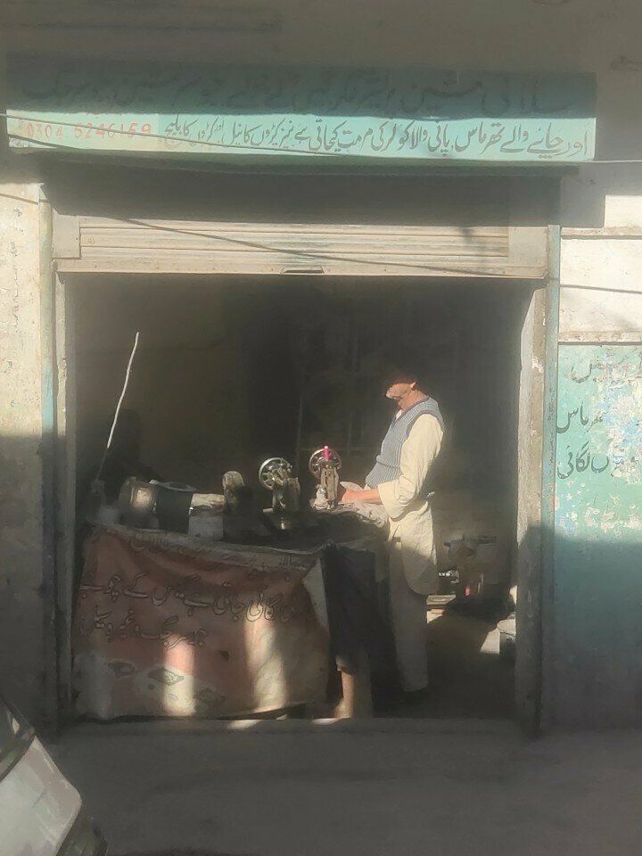 Otomobil servisi Salai machine, Rawalpindi, foto