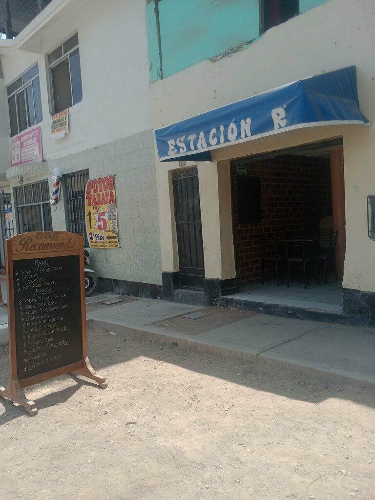 Restoran R Station, Lima, foto