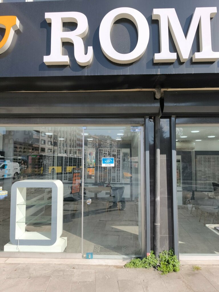 Optik Roma Optik, İstanbul, foto