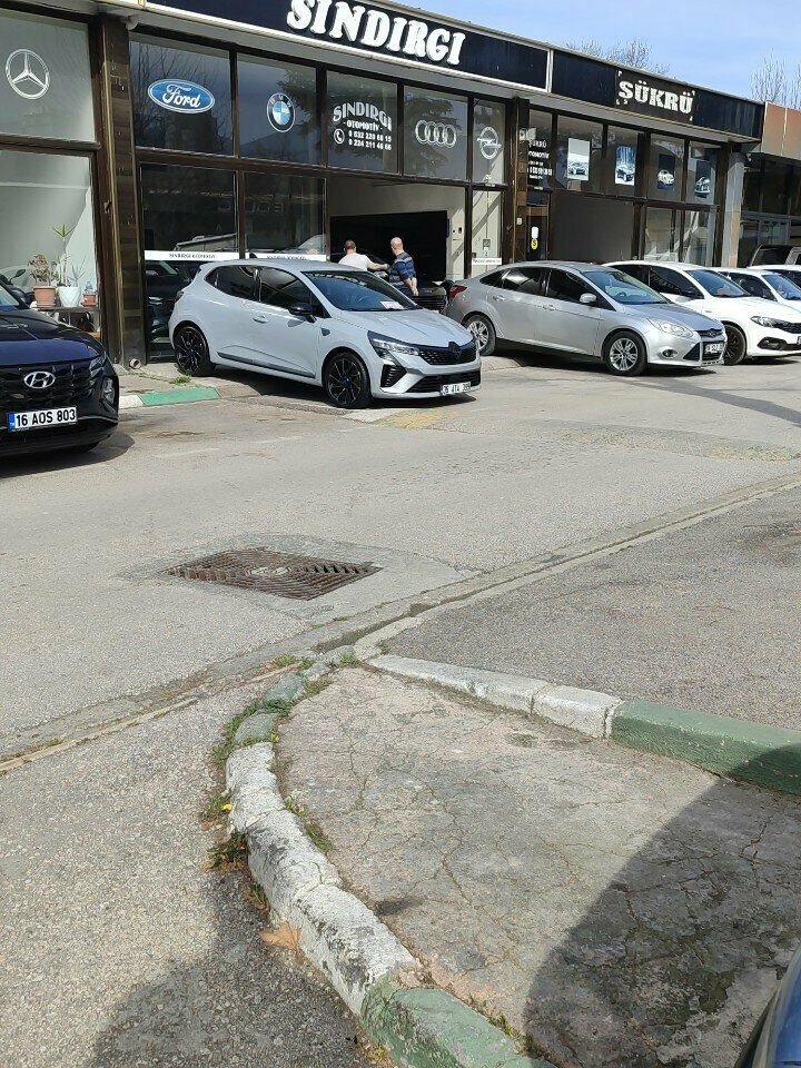 Otomobil satış galerileri Sındırgı Otomotiv, Bursa, foto