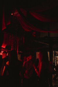 Veranda 69 (проспект Кирова No:55А), restoran  Simferopol'dan (Akmescit'ten)