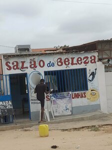 Salão de beleza (Luanda Province, Municipality of Talatona, Simione II), güzellik salonu  Loanda'dan