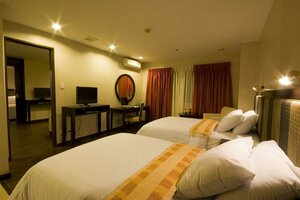 Baguio Burnham Suites (Cordillera Administrative Region, City of Baguio, Kisad Road), otel  Baguio'dan