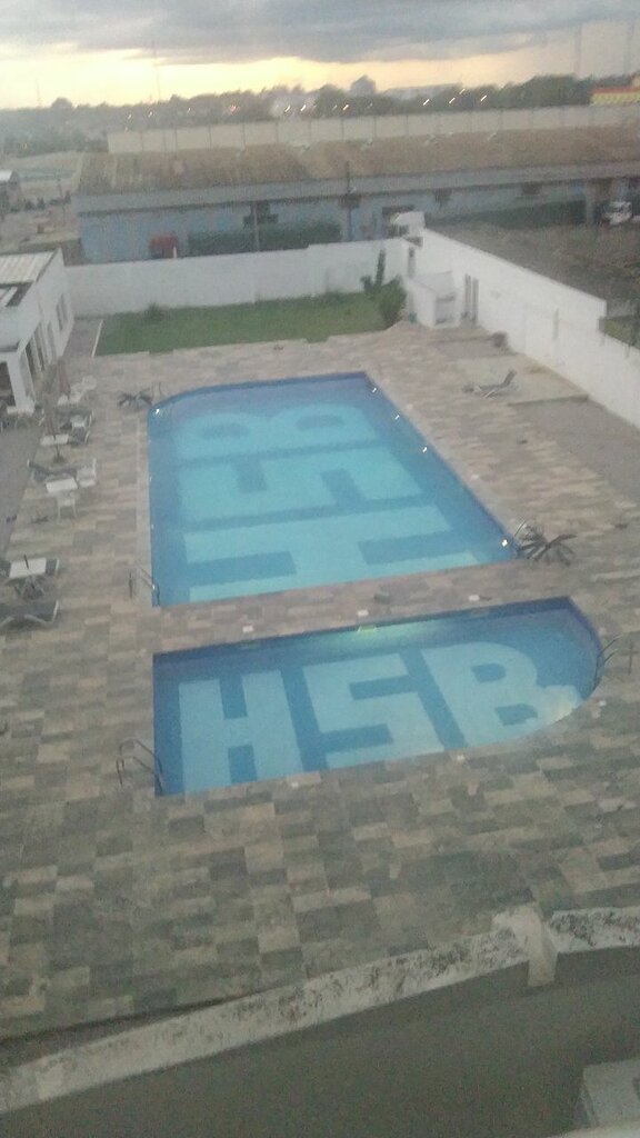 Otel Hôtel du Stade de Bouaké, Bouake, foto