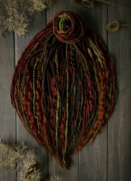 Kuaförler Forest dreadlocks Julie, Smolensk, foto