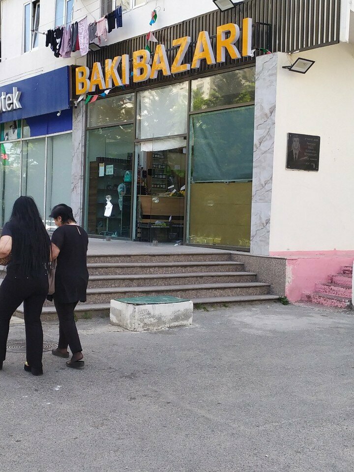Manavlar Bakı bazarı, Bakü, foto