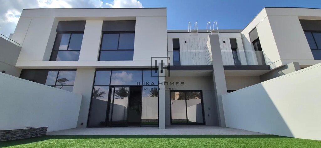 Emlak ofisi Ilika Homes Real Estate, Dubai, foto
