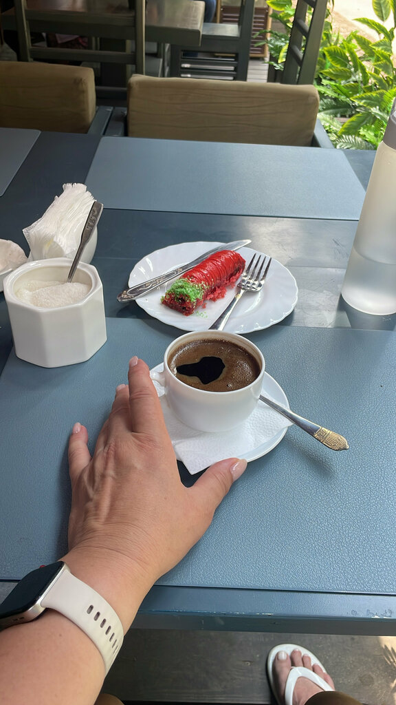 Kafe Meri, Pitsunda, foto
