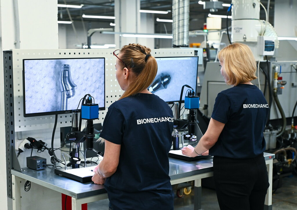 Diş laboratuvarı Biomechanics, Çeliabinsk, foto