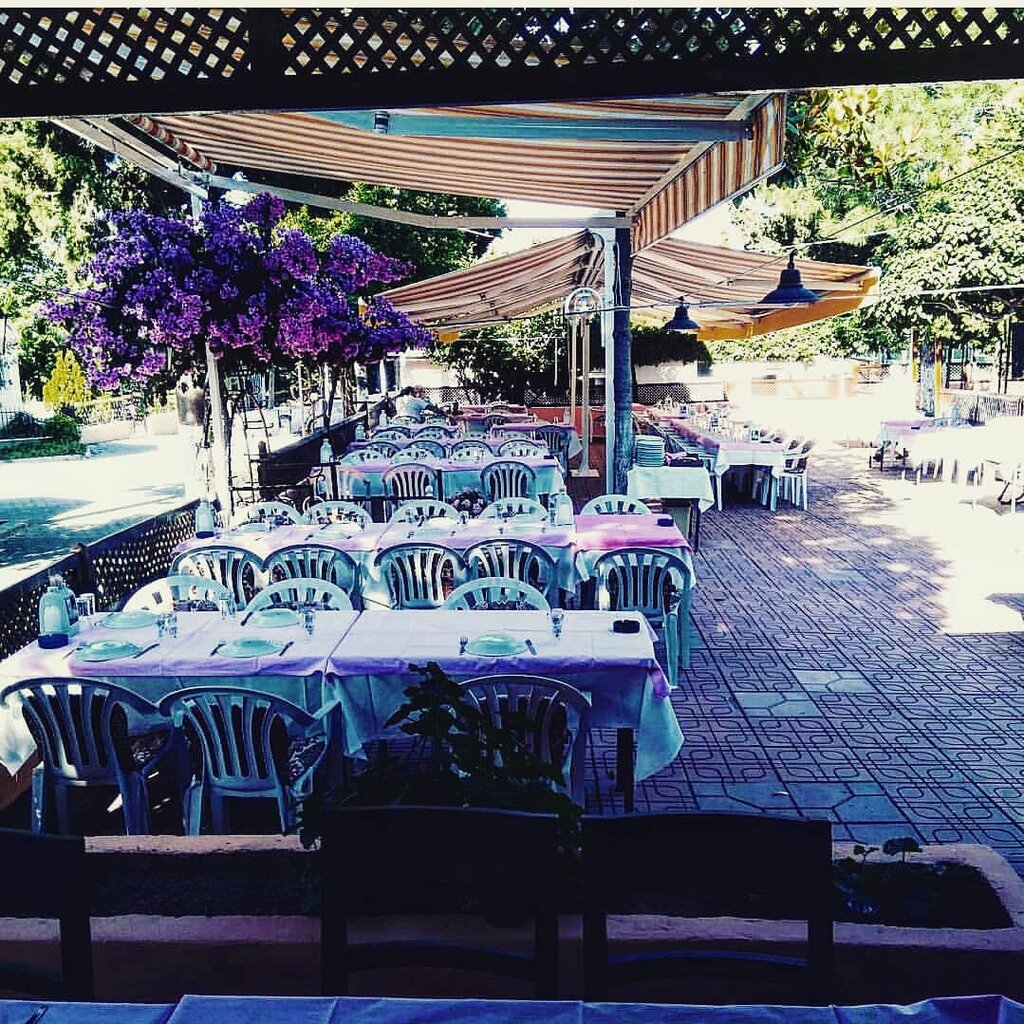 Restoran Yeni İdeal Restaurant, Adalar, foto