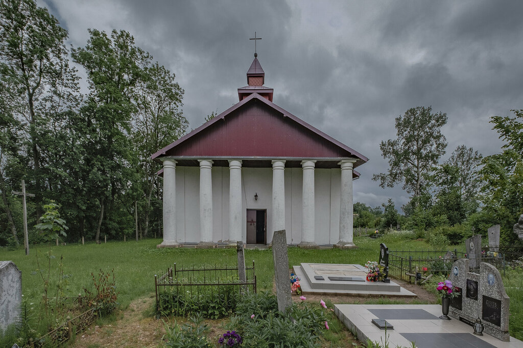 Katolik kiliseleri Костел Святых Иоахима и Анны, Grodnenskaya oblastı, foto
