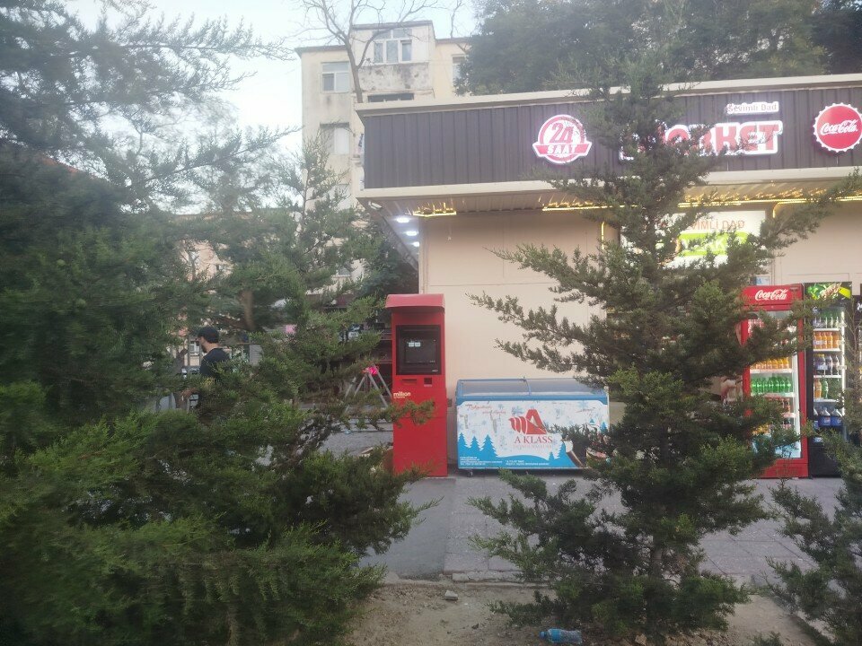 Ödeme terminali MilliÖn, Bakü, foto
