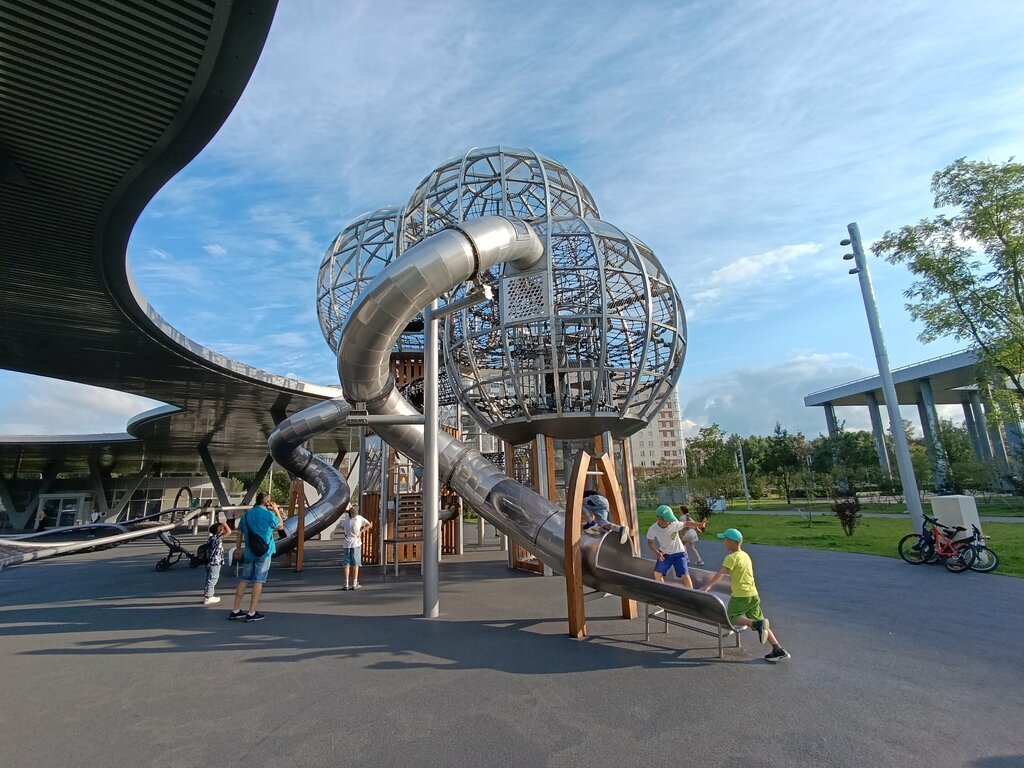 Oyun alanı Playground, Saint‑Petersburg, foto