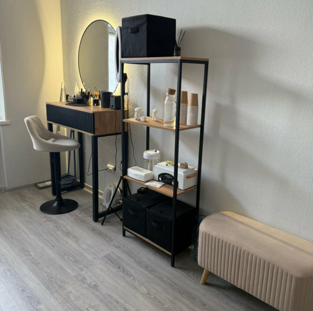 Kaş ve kirpik salonu Vs. Lashes, Belgorod, foto