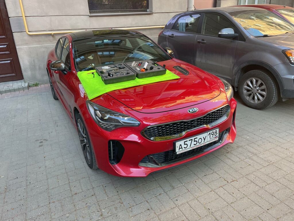 Oto lastik tamiri Tire service, Moskova, foto