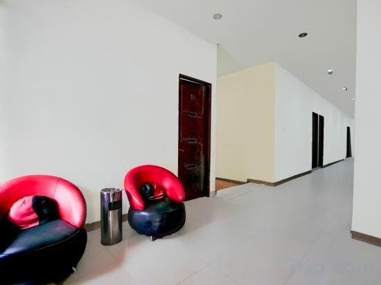 Otel Hotel O 76 Gayungsari, Surabaya, foto