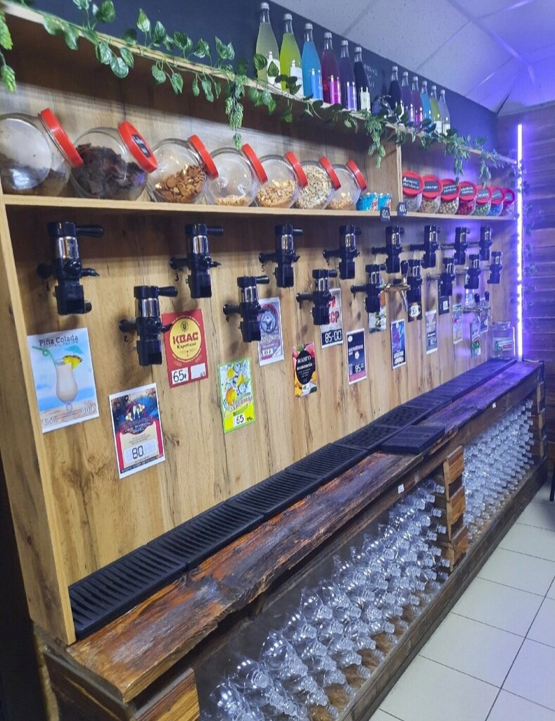 Bira dükkanı Пивной погребок, Kirov, foto