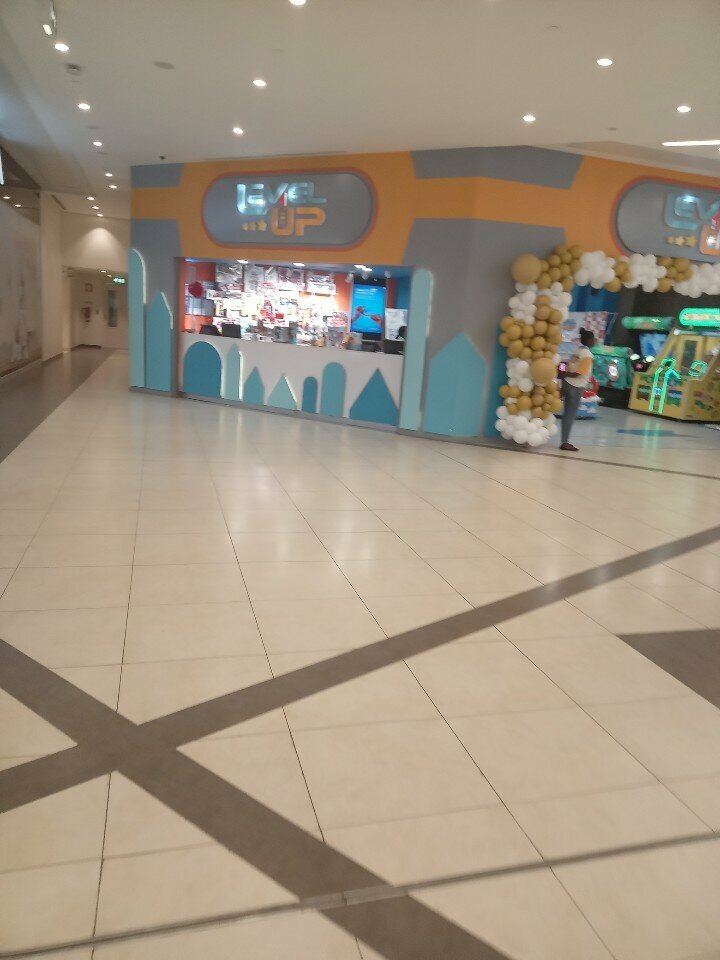 Çocuk giyim mağazaları Level up, Loanda, foto
