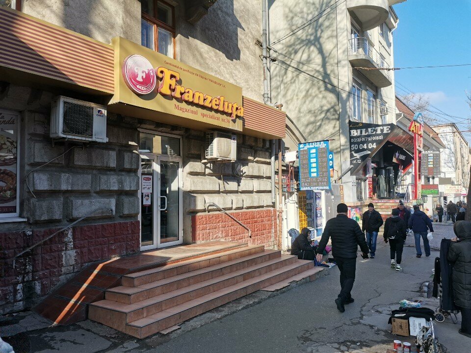 Ödeme terminali Qiwi, Kişinev, foto