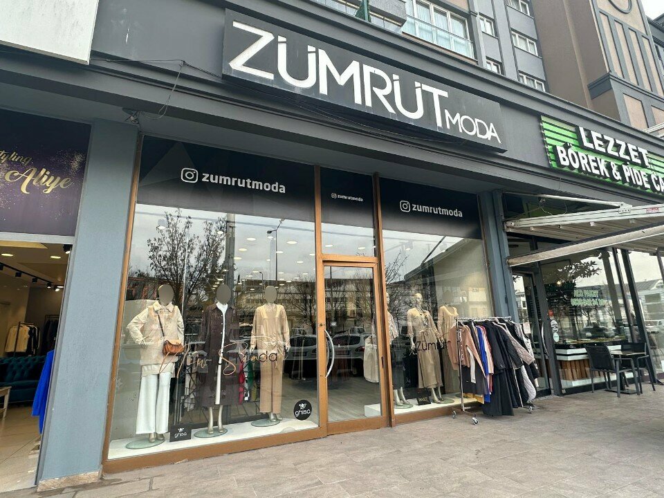 Giyim mağazası Zümrüt Moda, Beylikdüzü, foto
