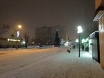 Площадь ЧМЗ (ulitsa Sverdlova No:1Д), toplu taşıma durağı  Çusovoy'dan