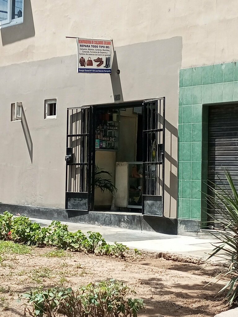 Ayakkabı mağazaları Renovadora de calzado Solano, Lima, foto