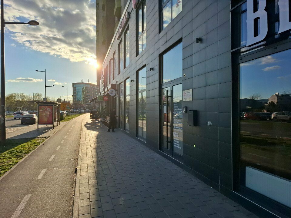 Tıp merkezleri ve klinikler Poliklinika Anđelić, Novi Sad, foto