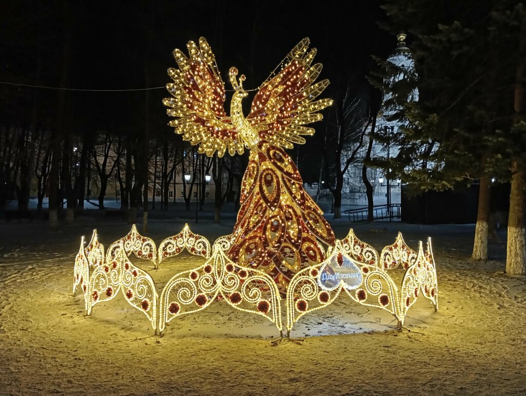 Park, sokak heykeli Жар-птица, Vladimir, foto