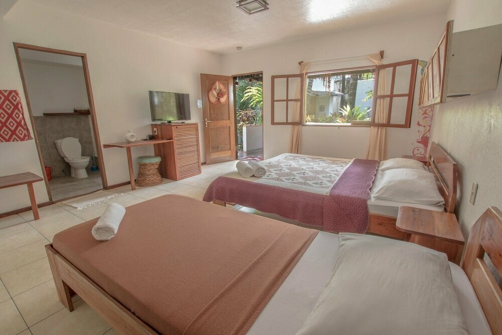Otel Bamboo Bungalow Resthouse, , foto