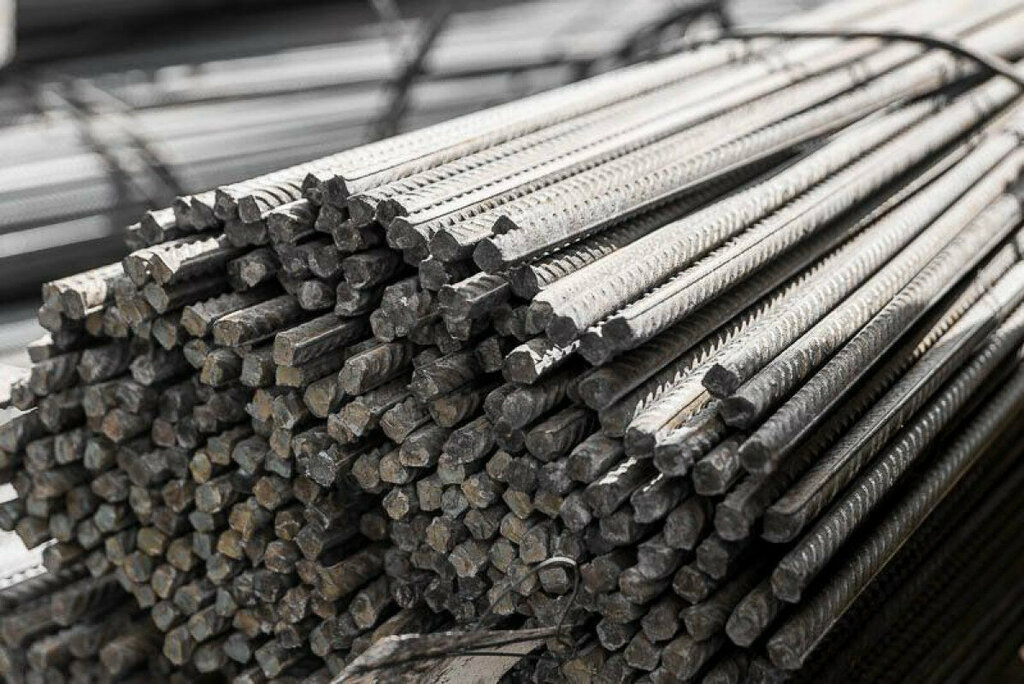 Hadde metal üretim ve satışı Арматура, Krasnoyarsk, foto