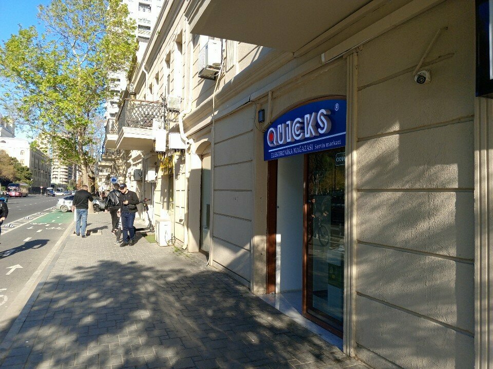 Elektronik eşya mağazaları Quicks, Bakü, foto