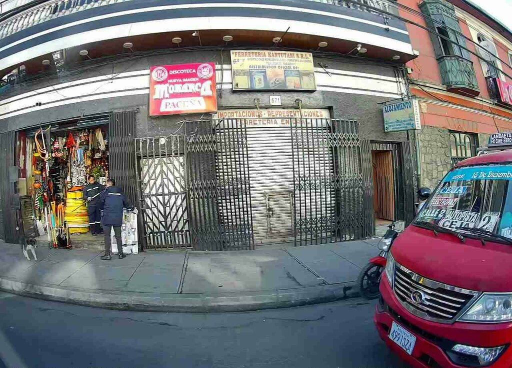 Gece kulüpleri Discoteca Nueva Imagen Monarca, La Paz, foto